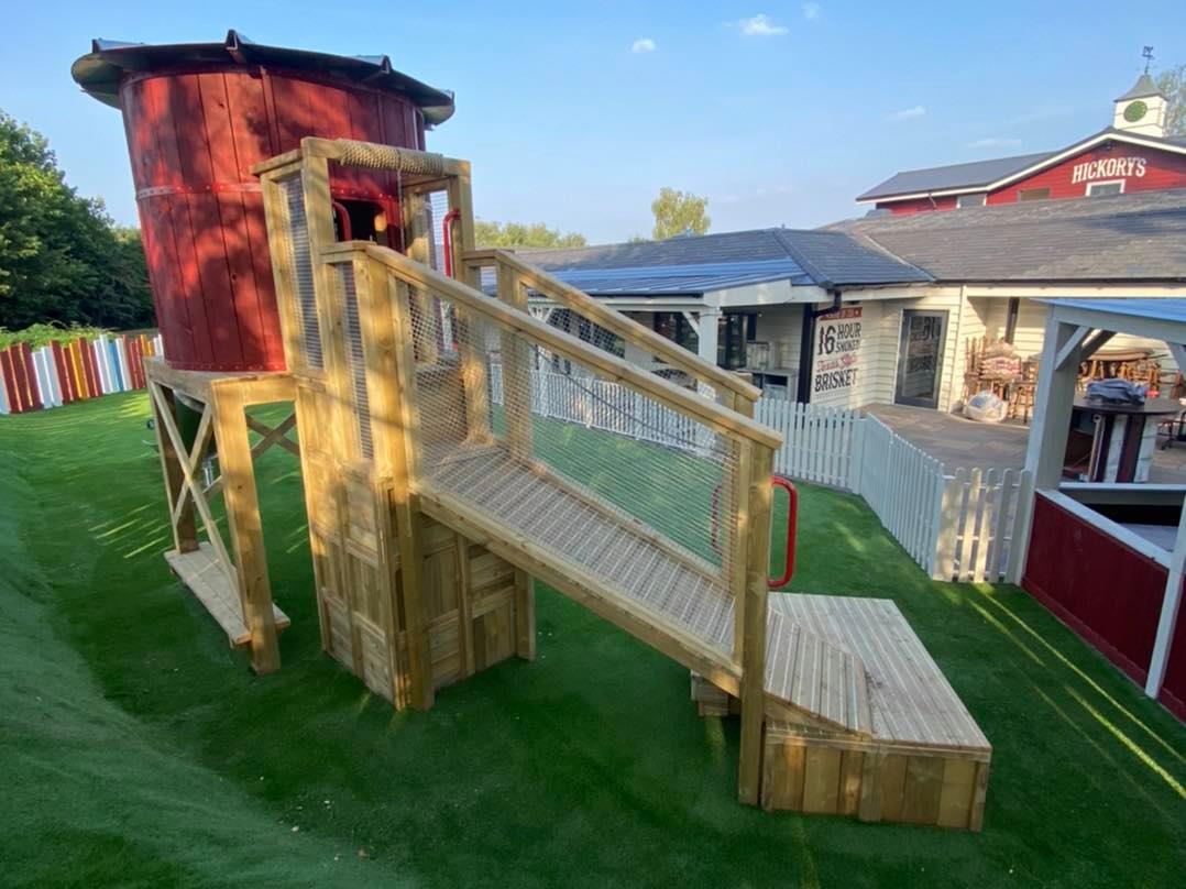 Marley timber decking case study: Huubie Build - Buildingtalk