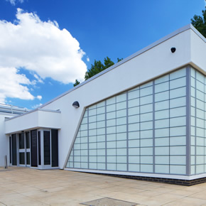 Kalwall daylighting system specified for new swimming pool ...