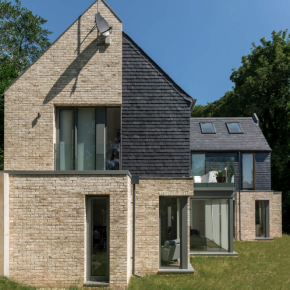 CUPA PIZARRAS’ Heavy 3 provides traditional look for modern property ...