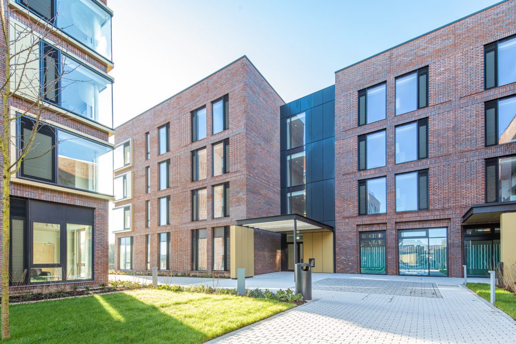 Senior Architectural Systems makes window ventilation a breeze ...